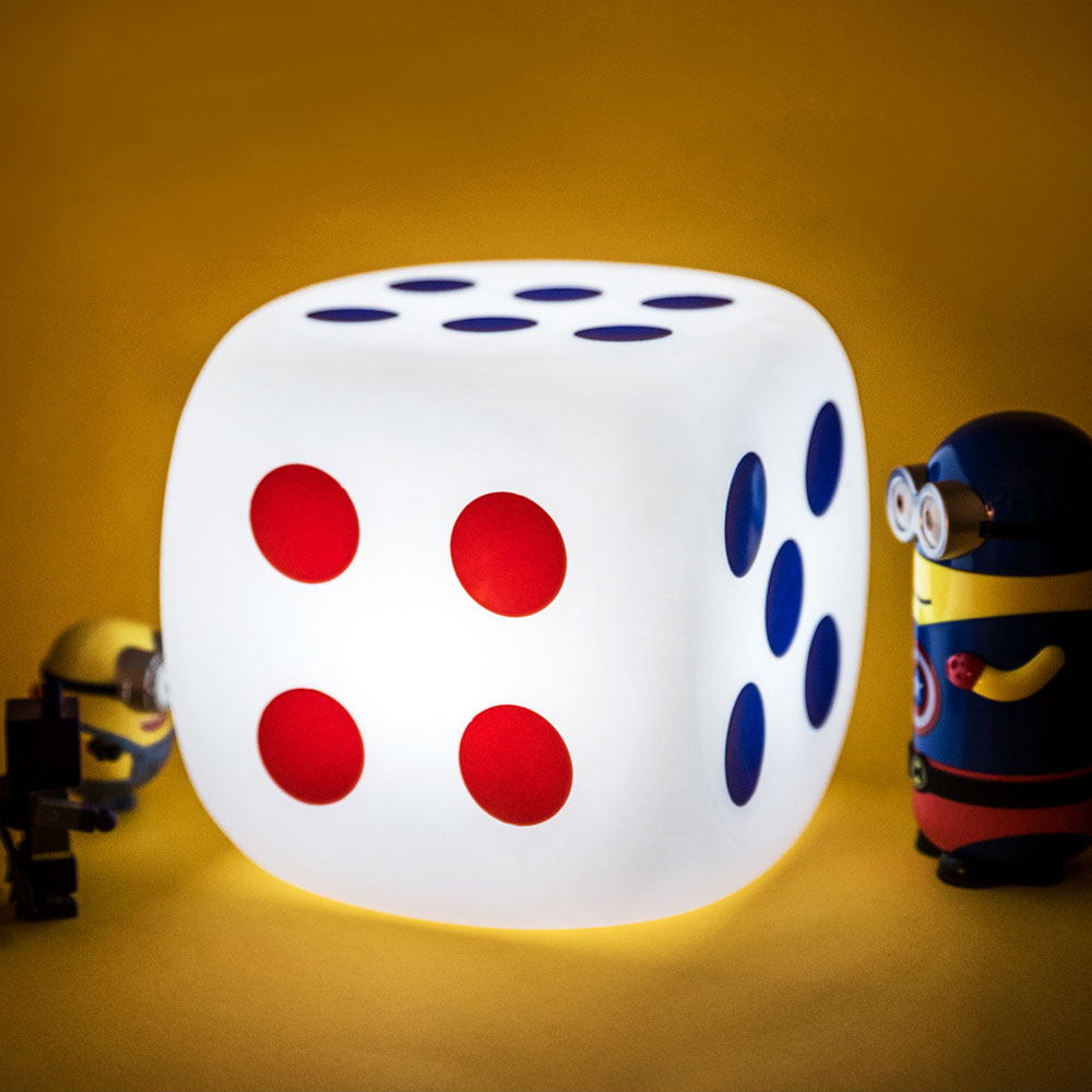 8-inch Led Dice Shaped Light – LOFTEK